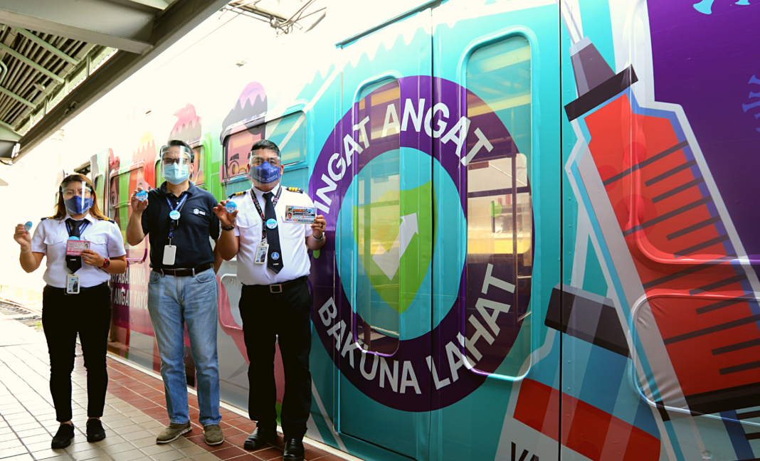 Light Rail Manila Corporation (LRMC) unveils special LRT-1 train with ...