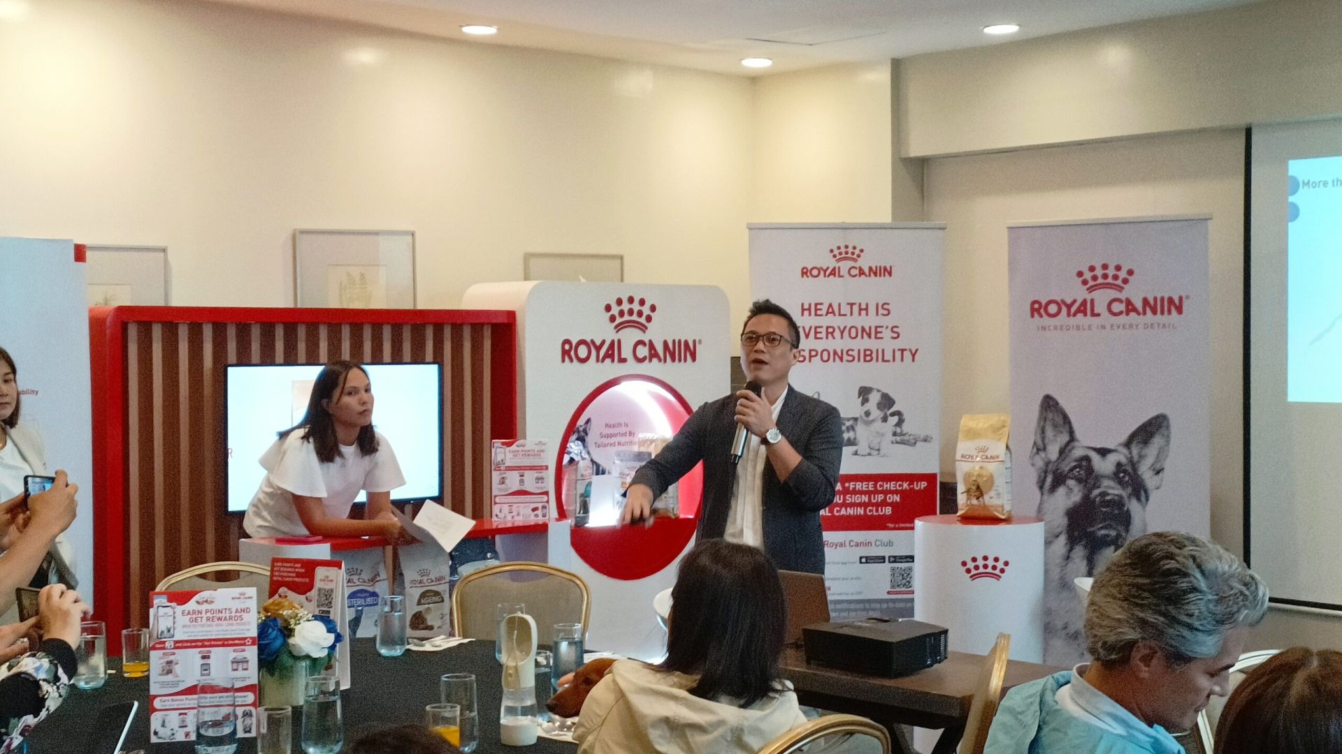 A Paw-some Affair: Royal Canin continues its commitment to educating ...